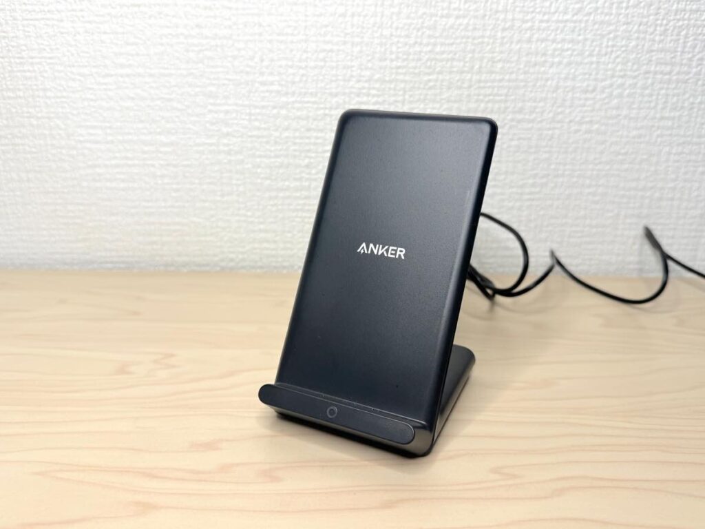 Anker PowerWave 10 Standをレビュー！スマホ用ワイヤレス充電器ならこれを選んでおけば間違いなし | エコーズガジェット